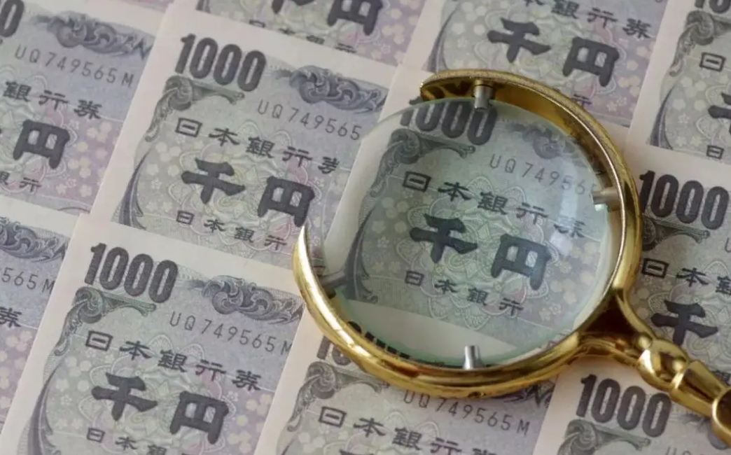 日元跌破32年低点至150关口!日本央行仍拒绝加息!企业破产数三年来首增